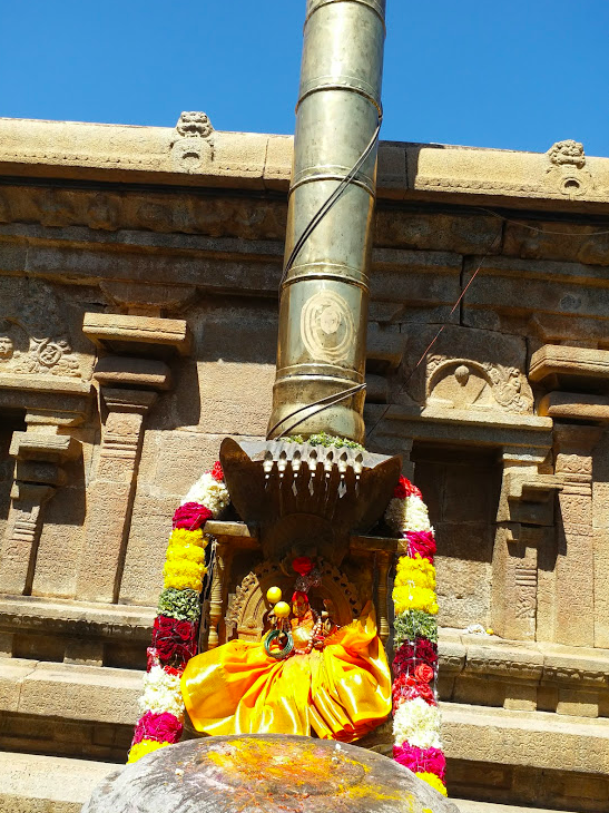 kolaramma-temple-pillar- – madhuonthego